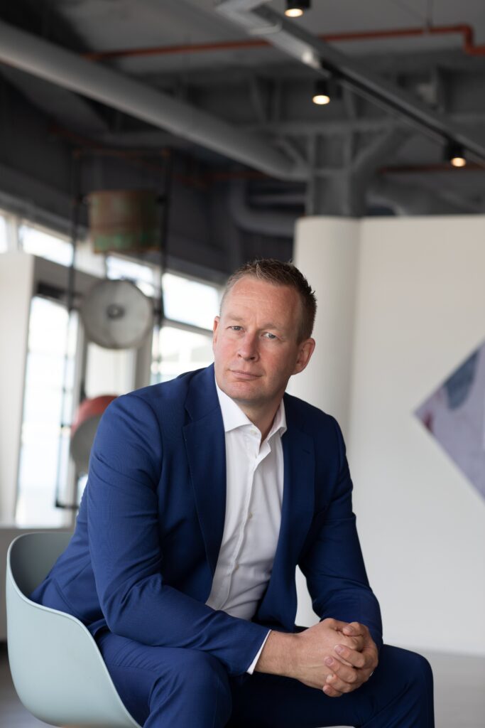 Een man met een plan - Mr. Online