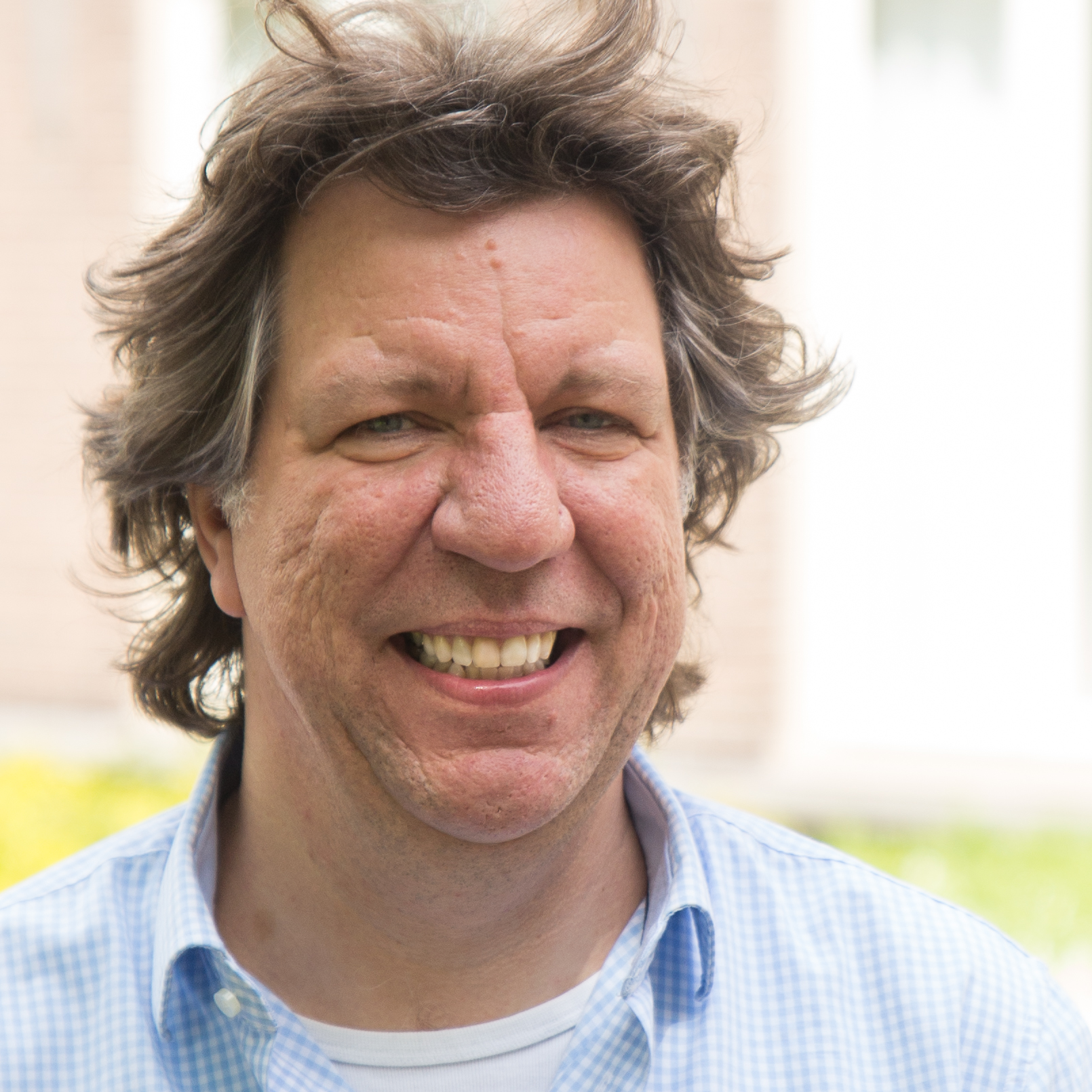 Je recht halen kan ook in bibliotheek, bus en buurthuis - Mr. Online