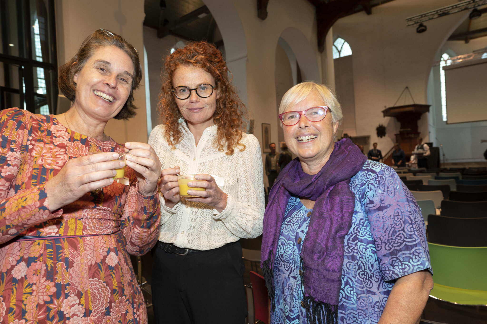 VMR viert feest met vegan dinner - Mr. Online