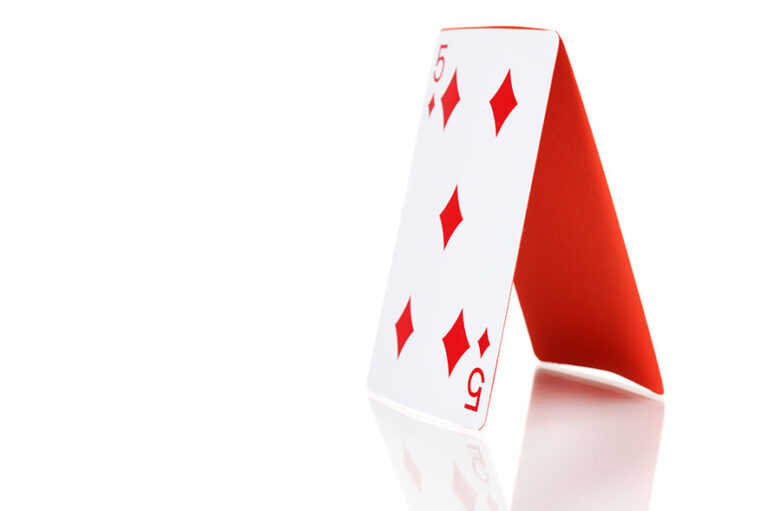 Uw kantoor is een kaartenhuis - Mr. Online