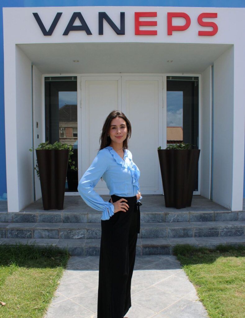 Samiah Booi over een 'act local, think global' mentaliteit - Mr. Online