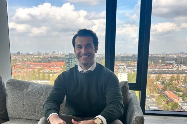 Shai Sookha (CMS) over een bepaald beeld van de Zuidas - Mr. Online