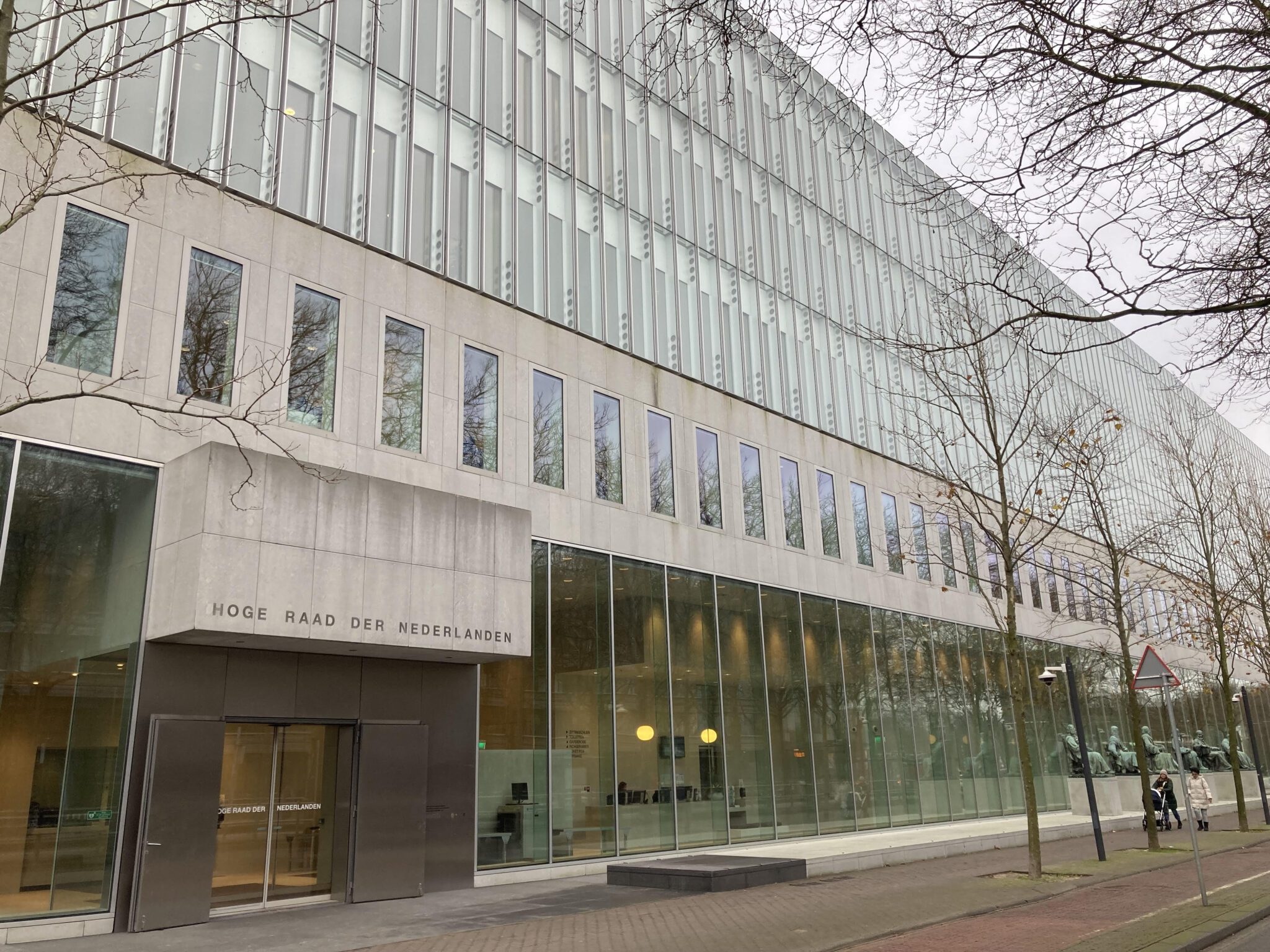 ‘Hoge Raad Wrapped 2025’ laat zien: veel minder uitspraken dan vorig ...